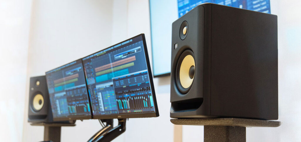 Best Studio Monitors For Beginner Music Producers
